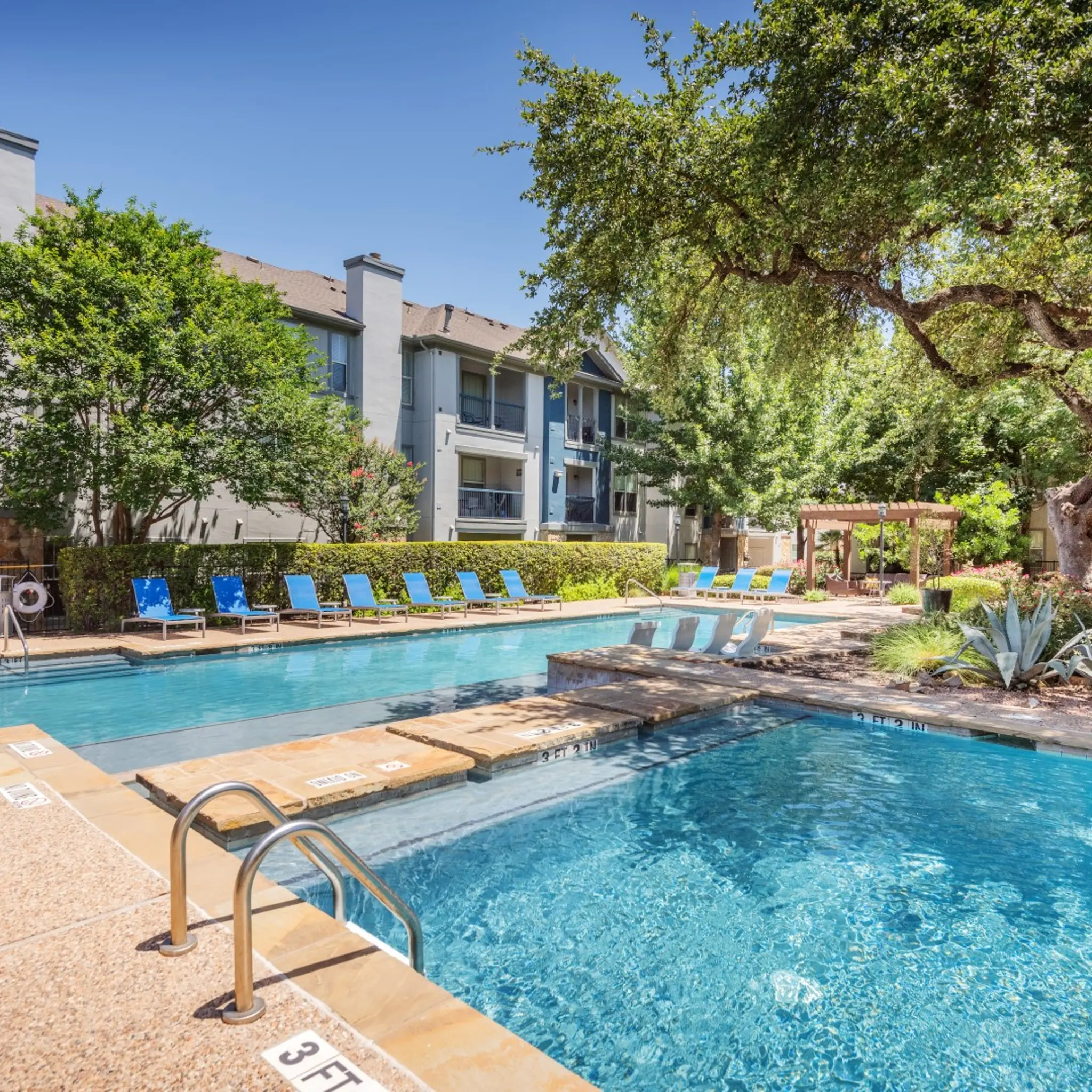 Spacious Apartments in North Austin | Elan Apartments