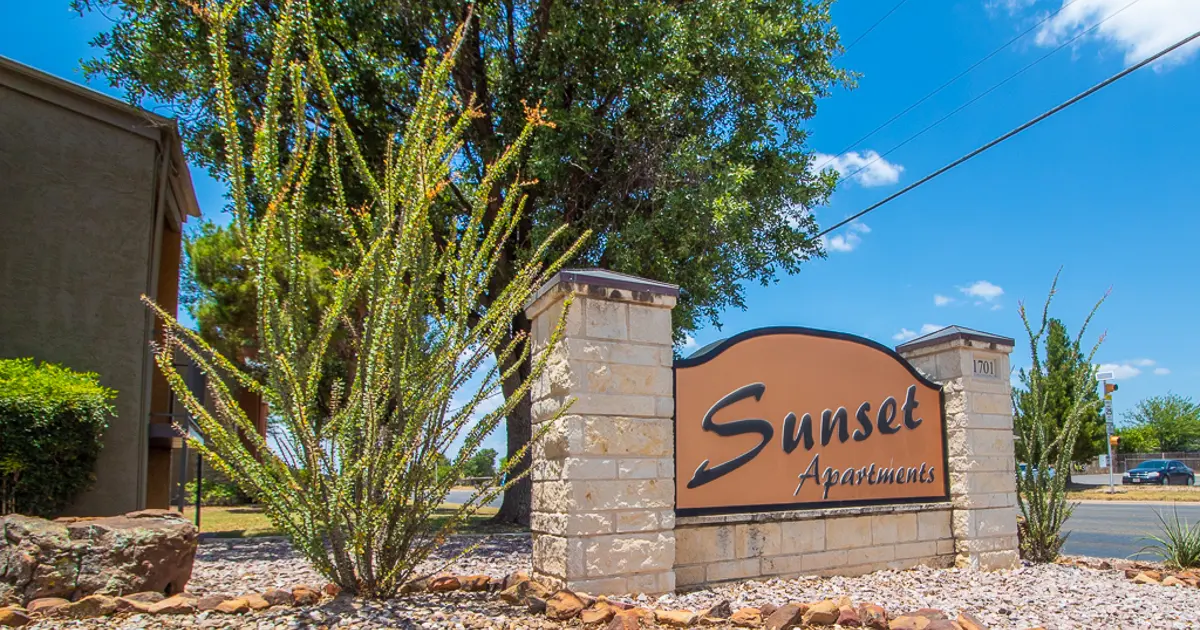 Sunset Apartments | Pet Friendly And Spacious Floorplans