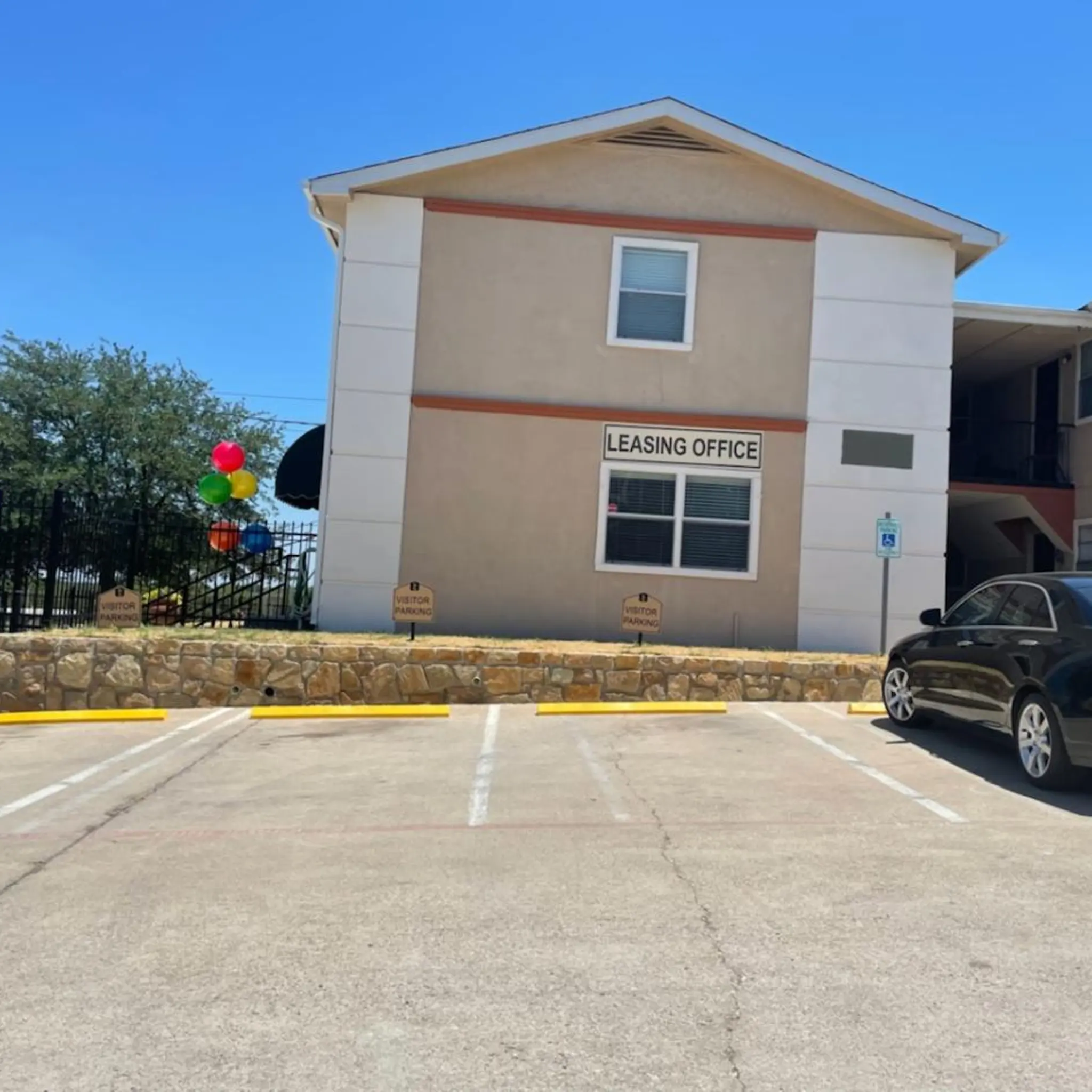 Home | The Ridge and Parkdale Apartments