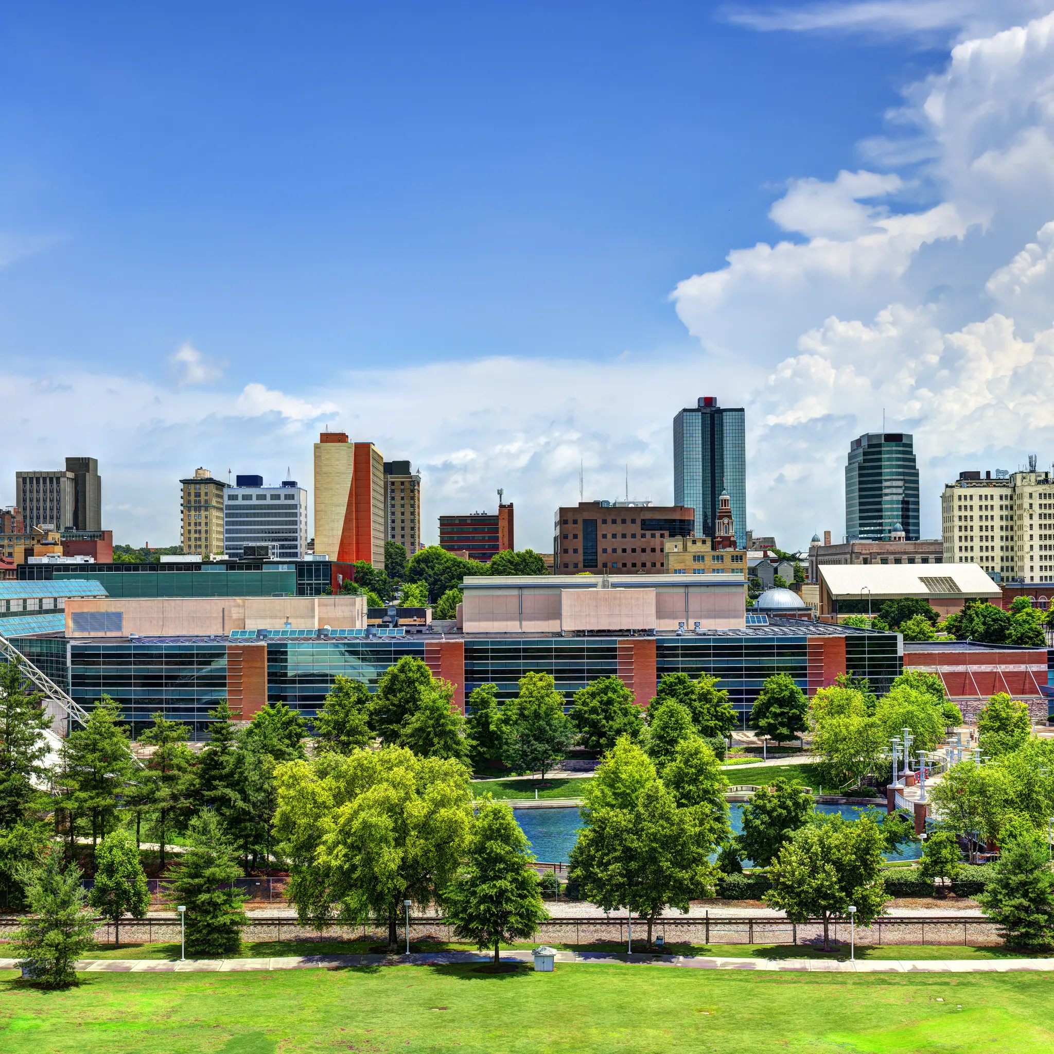 Amenities | The Jewel Washington Pike - Knoxville, TN